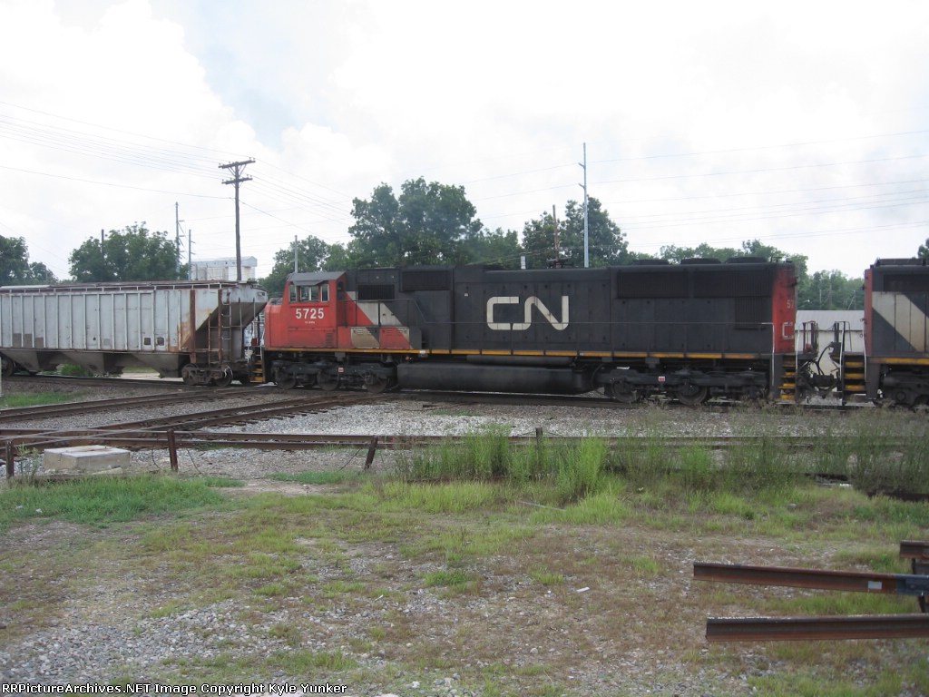 CN 5725